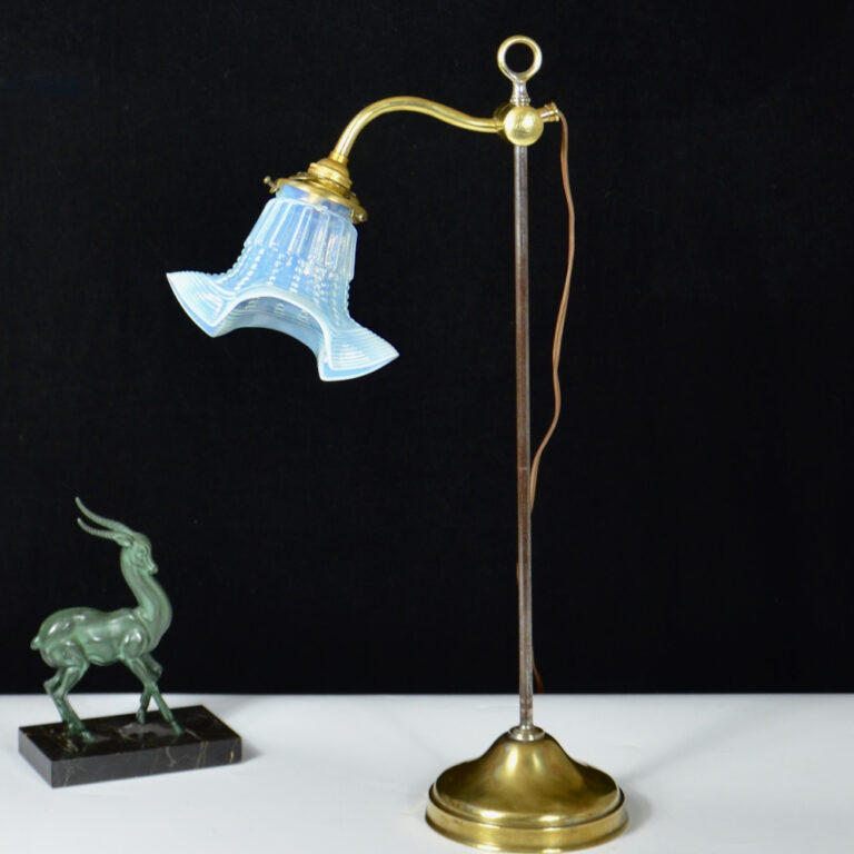 French Art Deco desk lamp by Monix France | Divine Style French Antiques